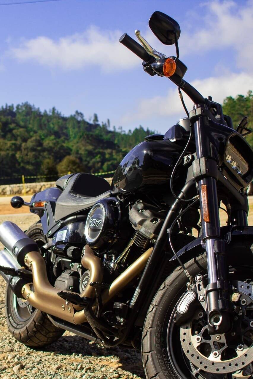 A Revista Capital Econômico Testou A Imponente Harley-Davidson FAT BOB 107